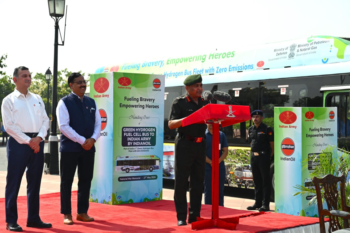 Green move! Indian Army receives first Hydrogen fuel cell bus - News ...